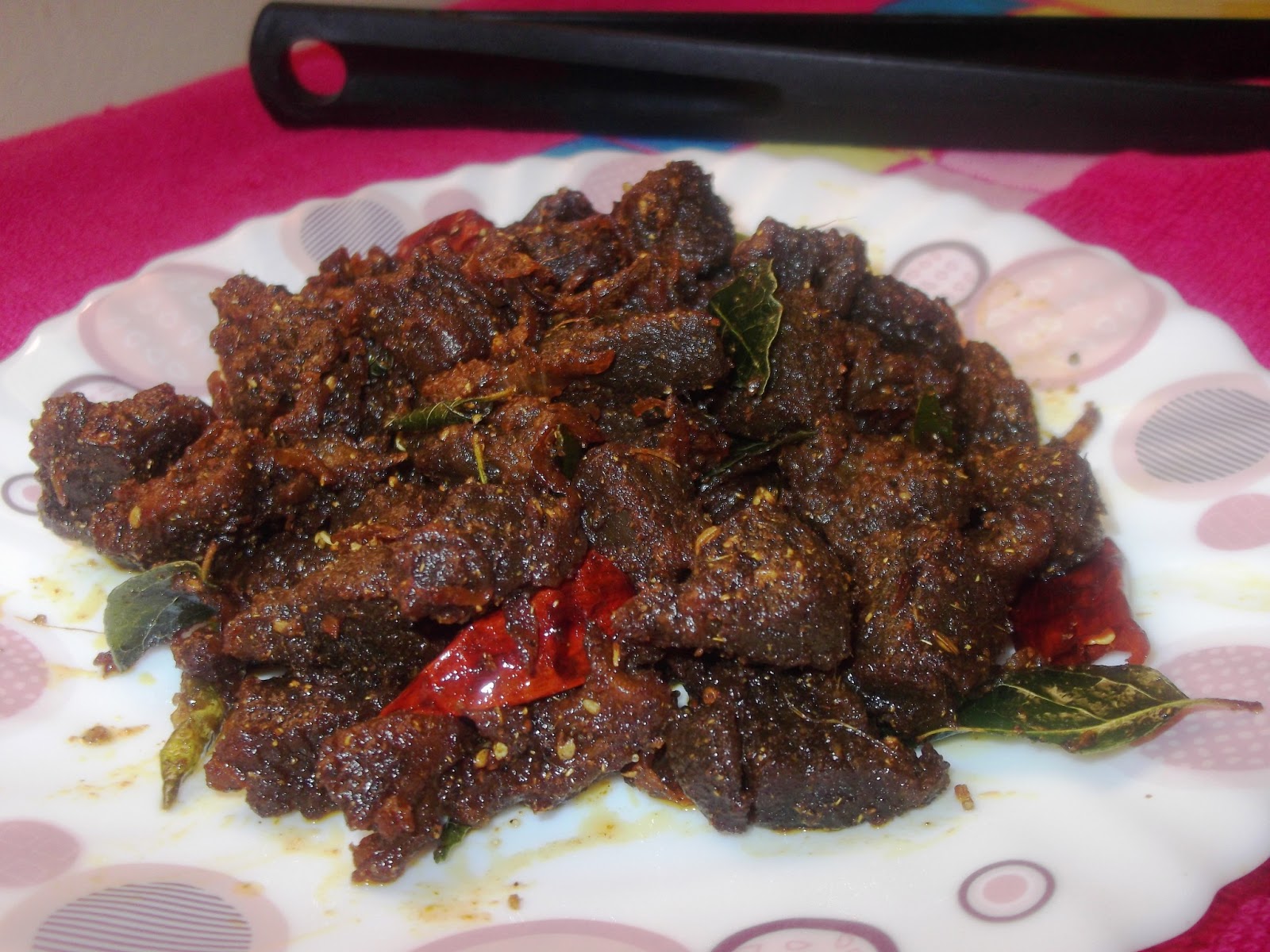 Shaain's Cooknotes: Beef Sukka