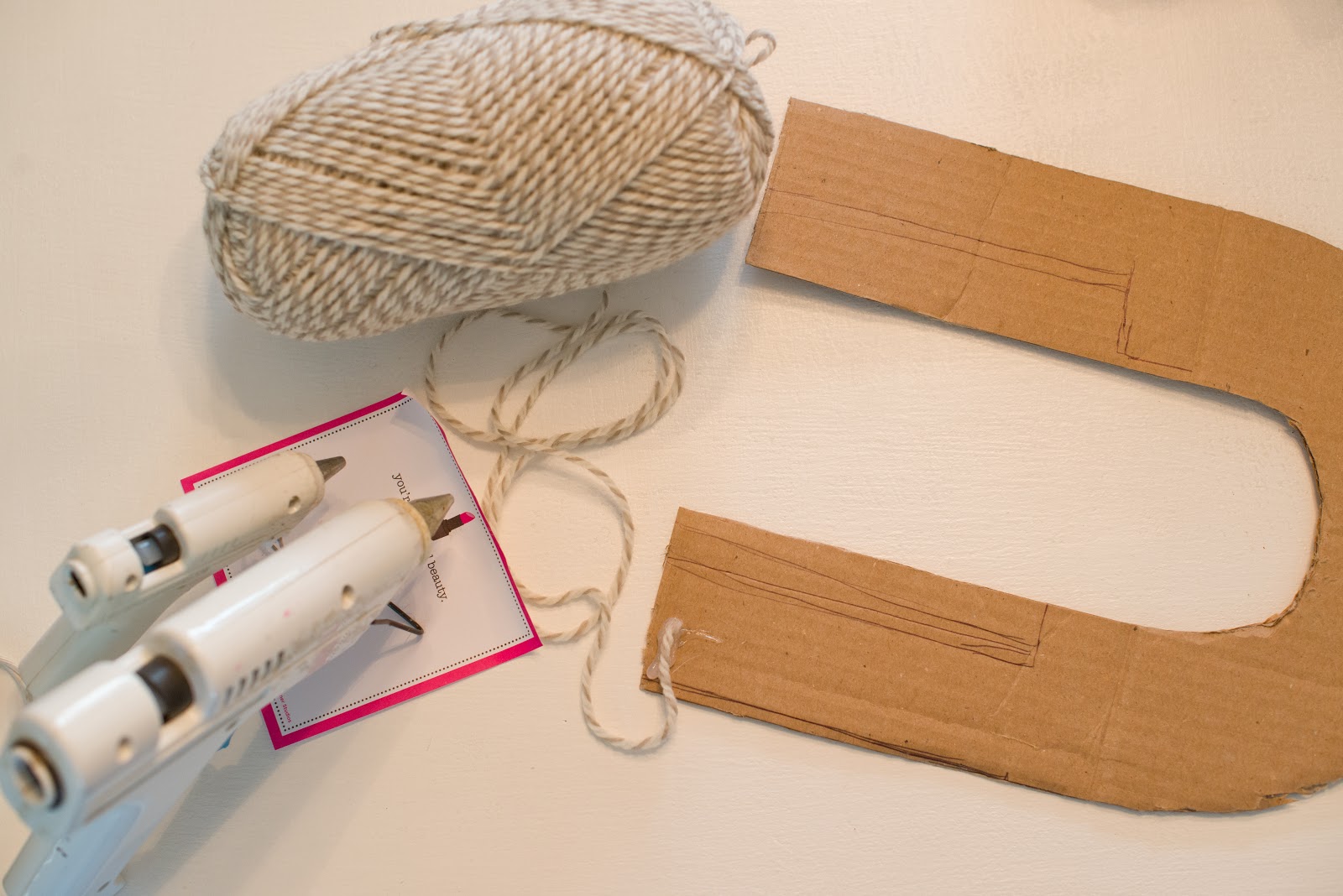 Domestic Fashionista: Yarn Wrapped Cardboard Monogram Letters Tutorial