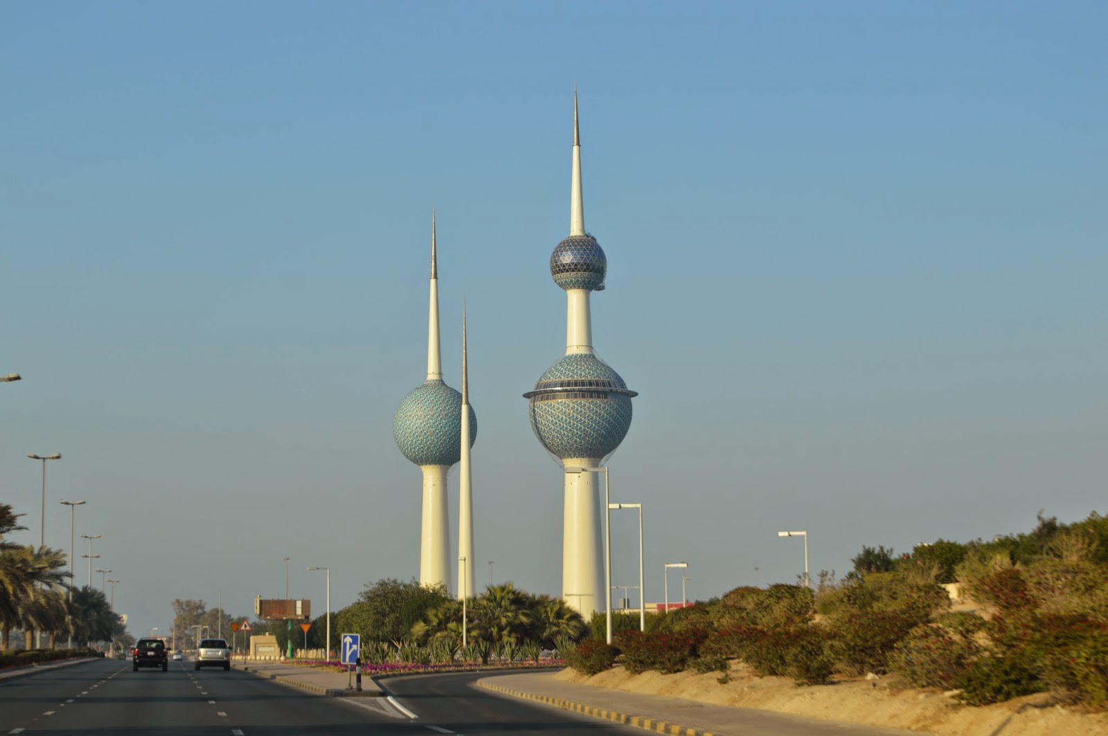 Weave Around the World: A tourist in Kuwait?