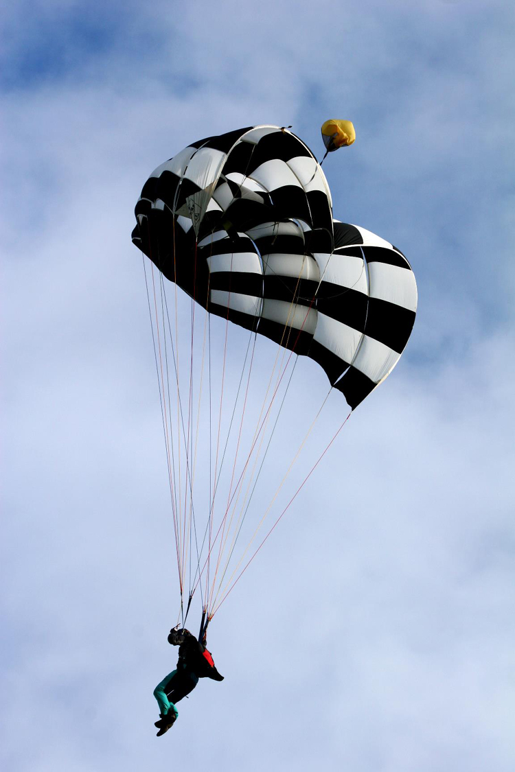 Irvin Delta II Parawing: The Restoration of a 1968 Delta II