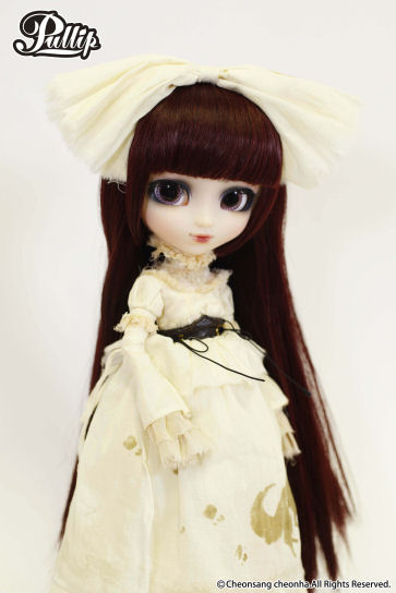 Doll in the Shell: Pullip Eos