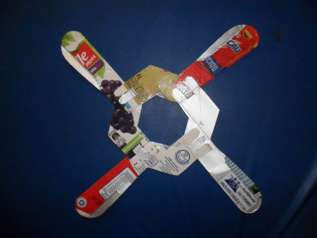 Bumerangue de Papel: Modelos atuais de bumerangue de papel