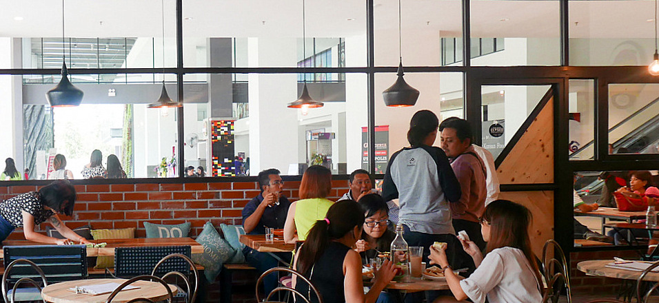 Eat Drink KL | Vibes Bistro & Grab It Soft Serve @ Utropolis