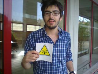 Pétition visuelle, "500 visages pour une loi" sur les champs ...