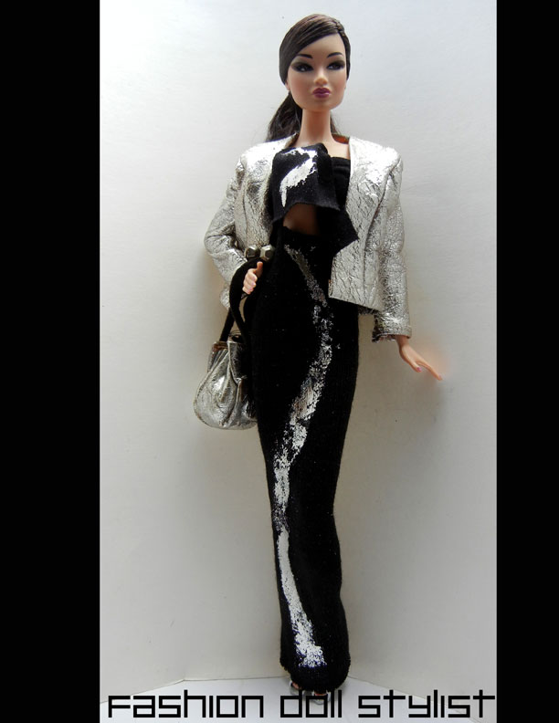Fashion Doll Stylist: August 2015