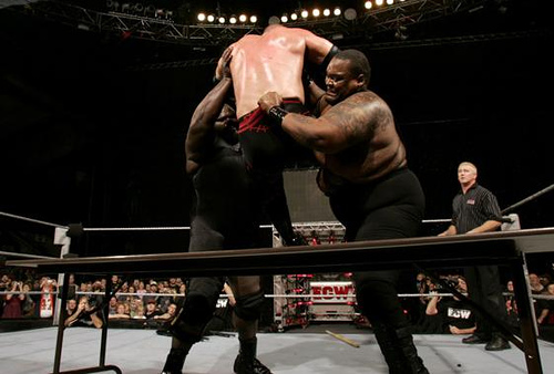 World Raseling: Mark Henry and Big Daddy