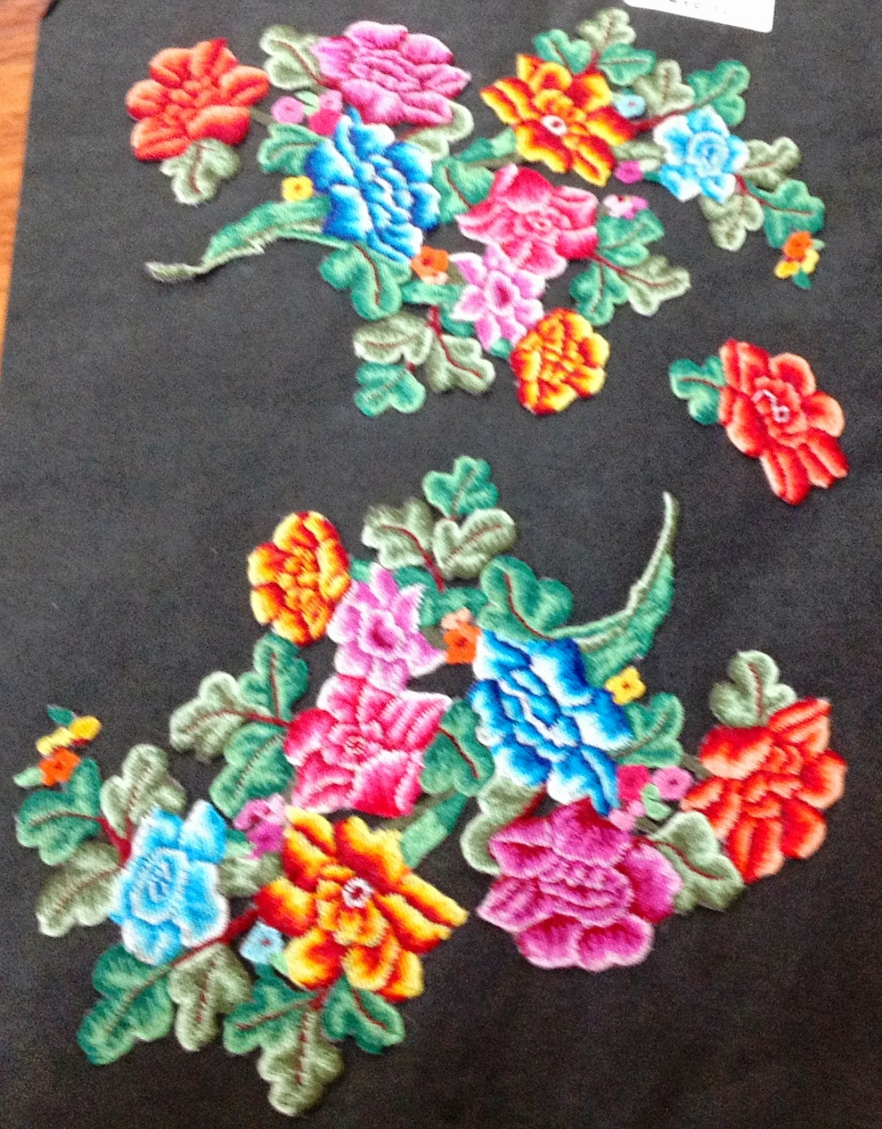 Petit Point Saree Borders - 9388816504: Saree Buttas- petit point