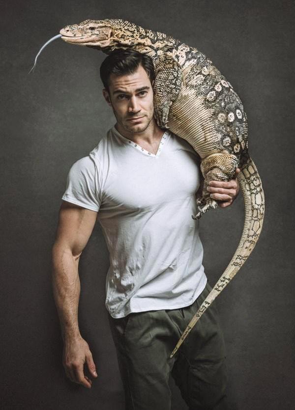 TV with Thinus: TV CRITIC'S NOTEBOOK. A 'journalist' literally asked ...