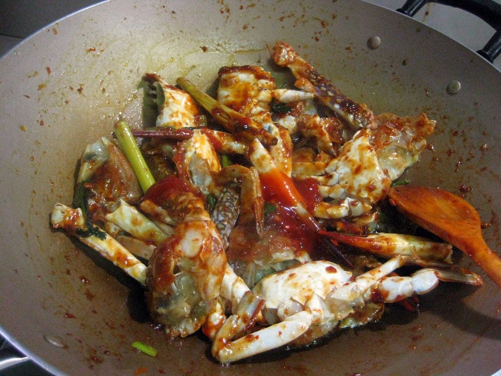 RESEPI NENNIE KHUZAIFAH: Ramadhan 15 ~ menu ketam tumis cili