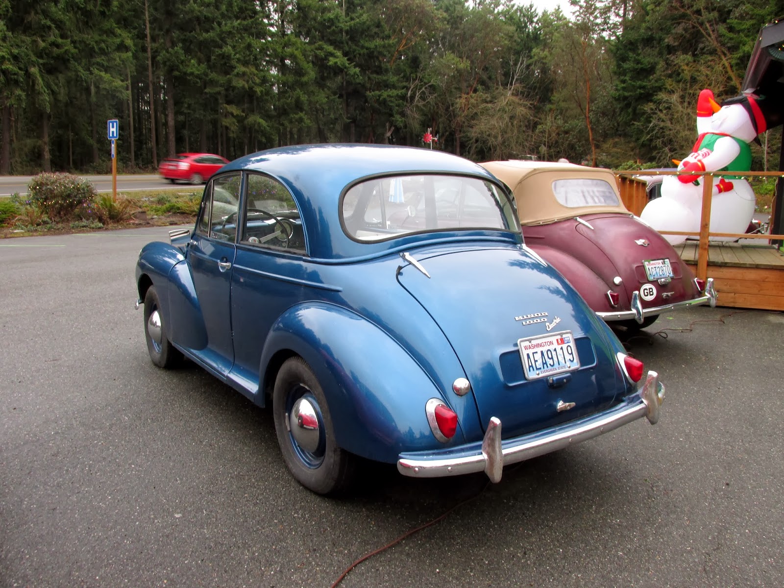 Seattle's Classics: Morris Mania Pt. 2 of 7 - 1967 Morris Minor Electric