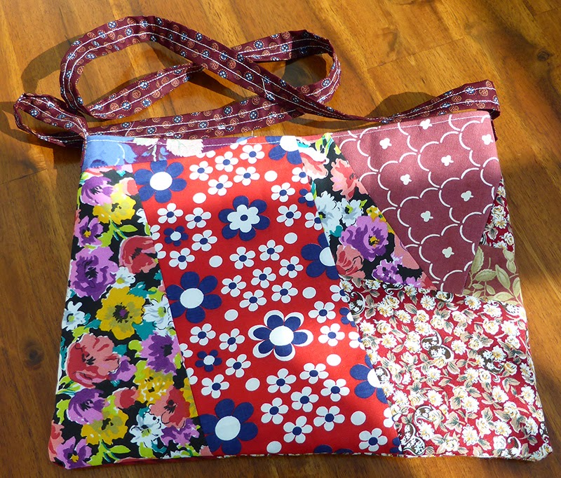 LinsArt: Crazy Patchwork Peg Bags