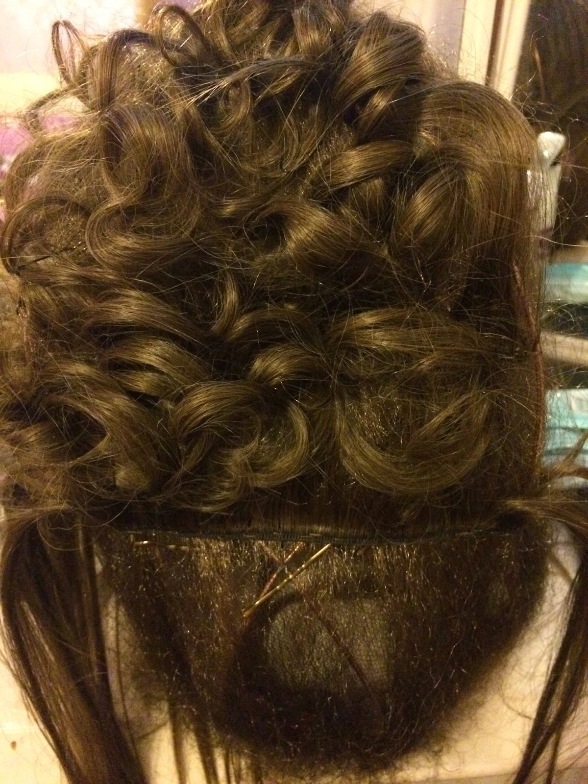 Final Major Project: Styling the cage - Phase one - Top half of the wig.