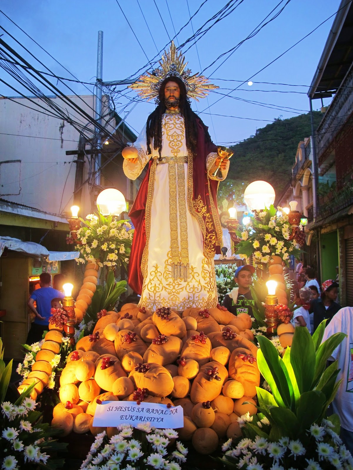 Gridcrosser: The Passion in Paete: Lenten Traditions in a Northeast ...