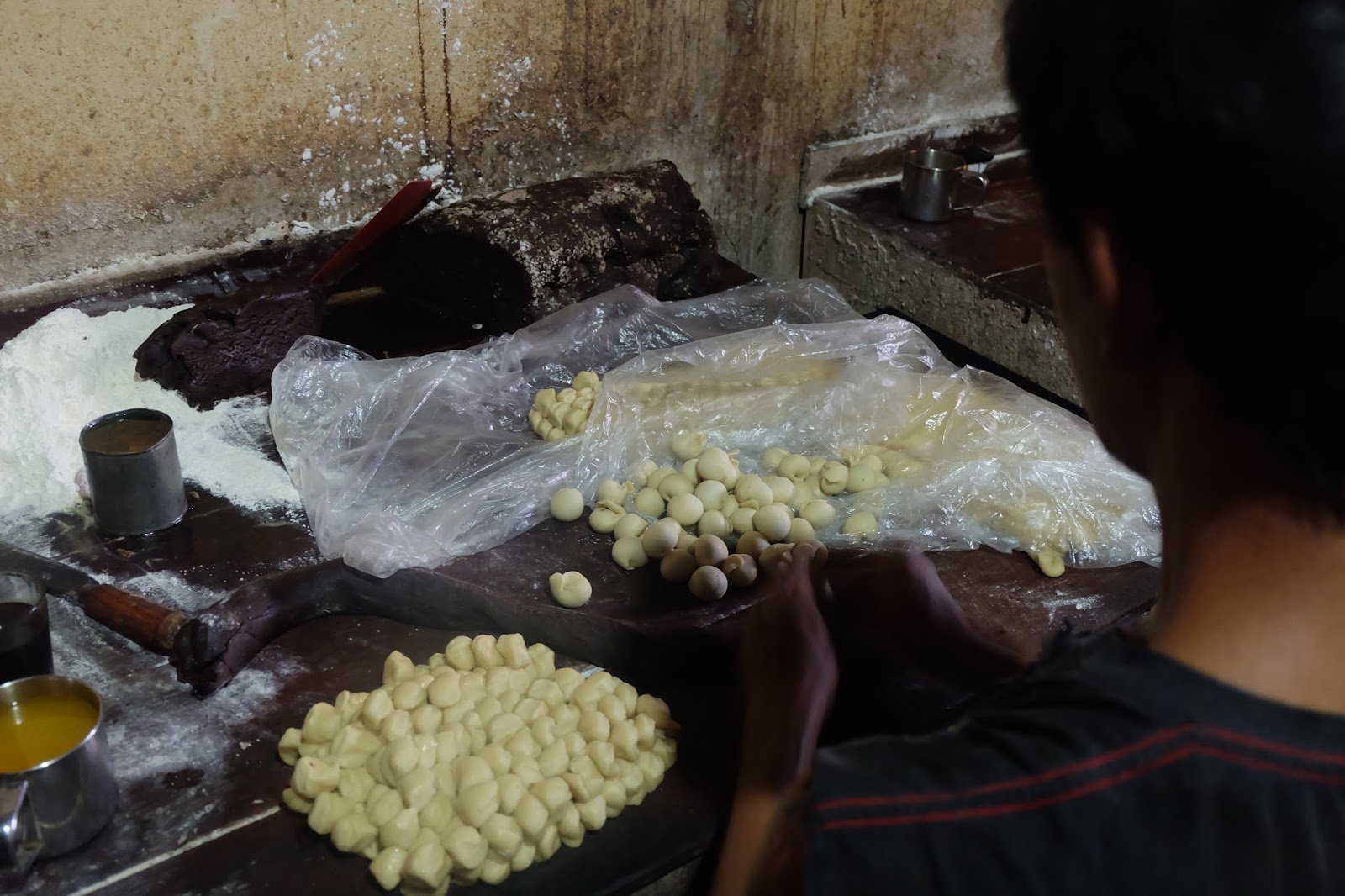 TERBUAI KELEZATAN NOPIA, OLEH OLEH KHAS BANYUMAS ~ DUNIAINDRA