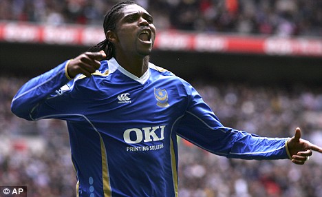 Nwankwo Kanu | TOP SOCCER PLAYERS
