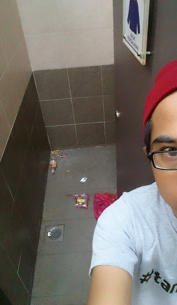 Lelaki Ini Terdengar Suara Budak Bawah Umur Menangis Seolah Olah Sedang Melakukan Sesuatuapa