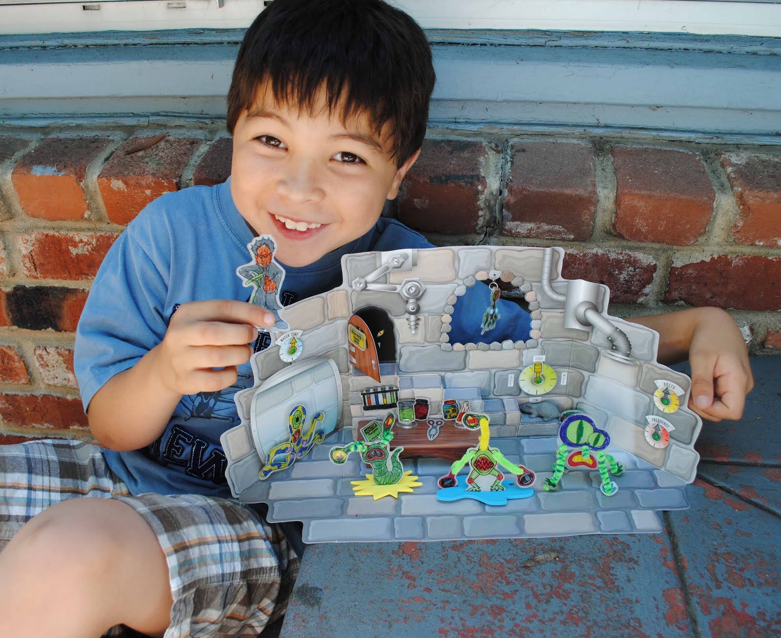 zakka life: Shrinky Dinks Monster Lab Giveaway