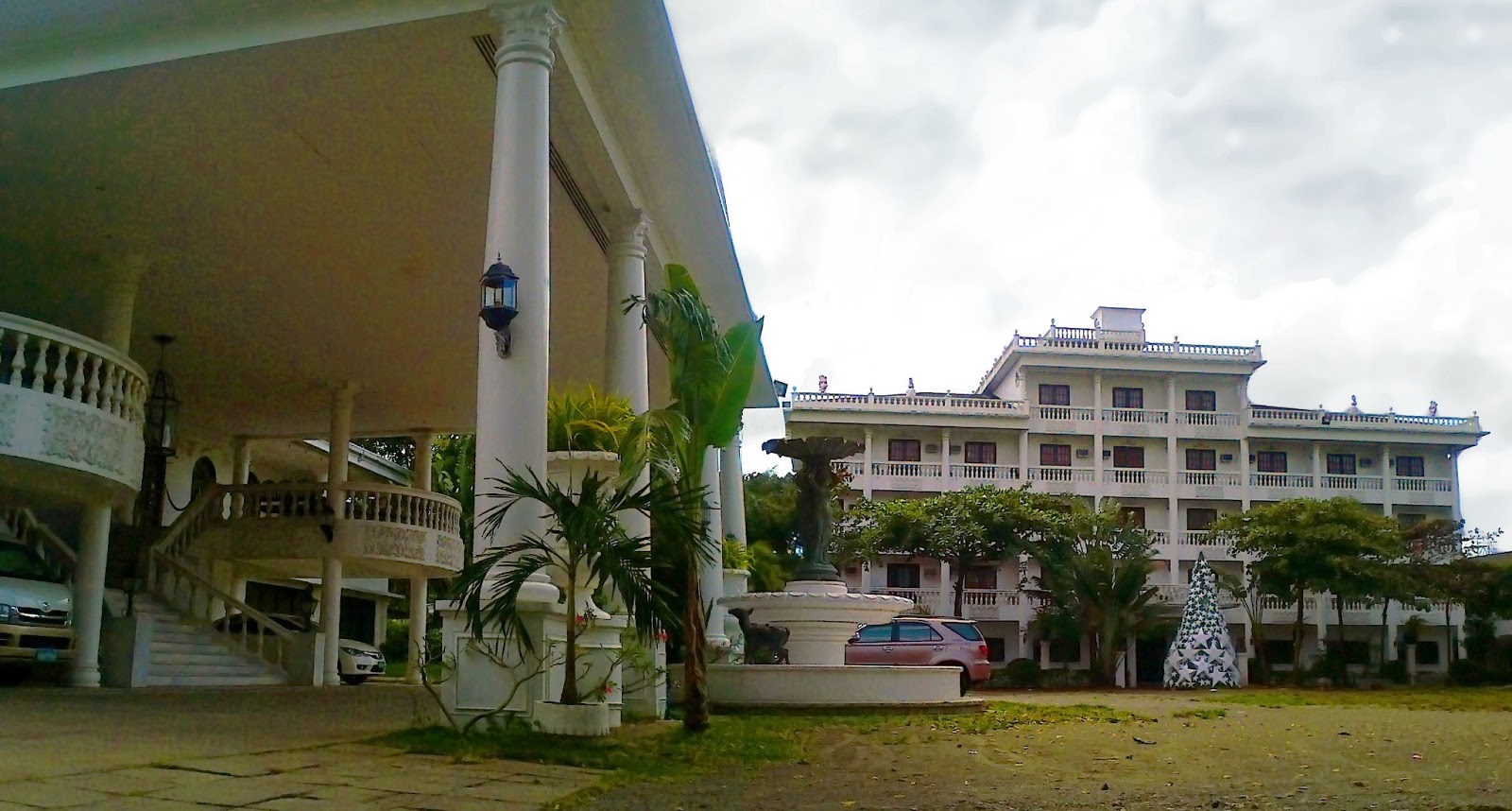 ILOILO ON FOOT: Punta Villa Hotel and Resort