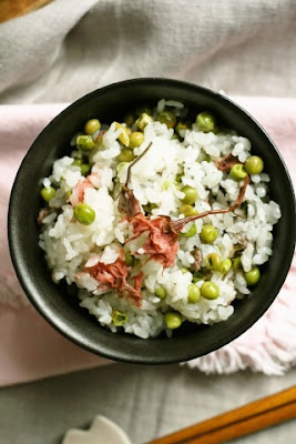 Perfectly imperfect : Green Peas Rice with Cherry Blossoms