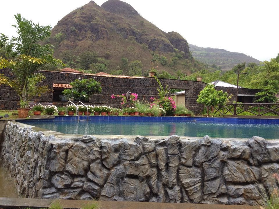 In Nature’s Lap – An Escape to Malhar Machi