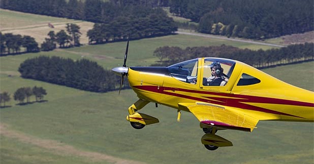 Kathryn's Report: If you can drive ... you can fly: Learning to fly in ...