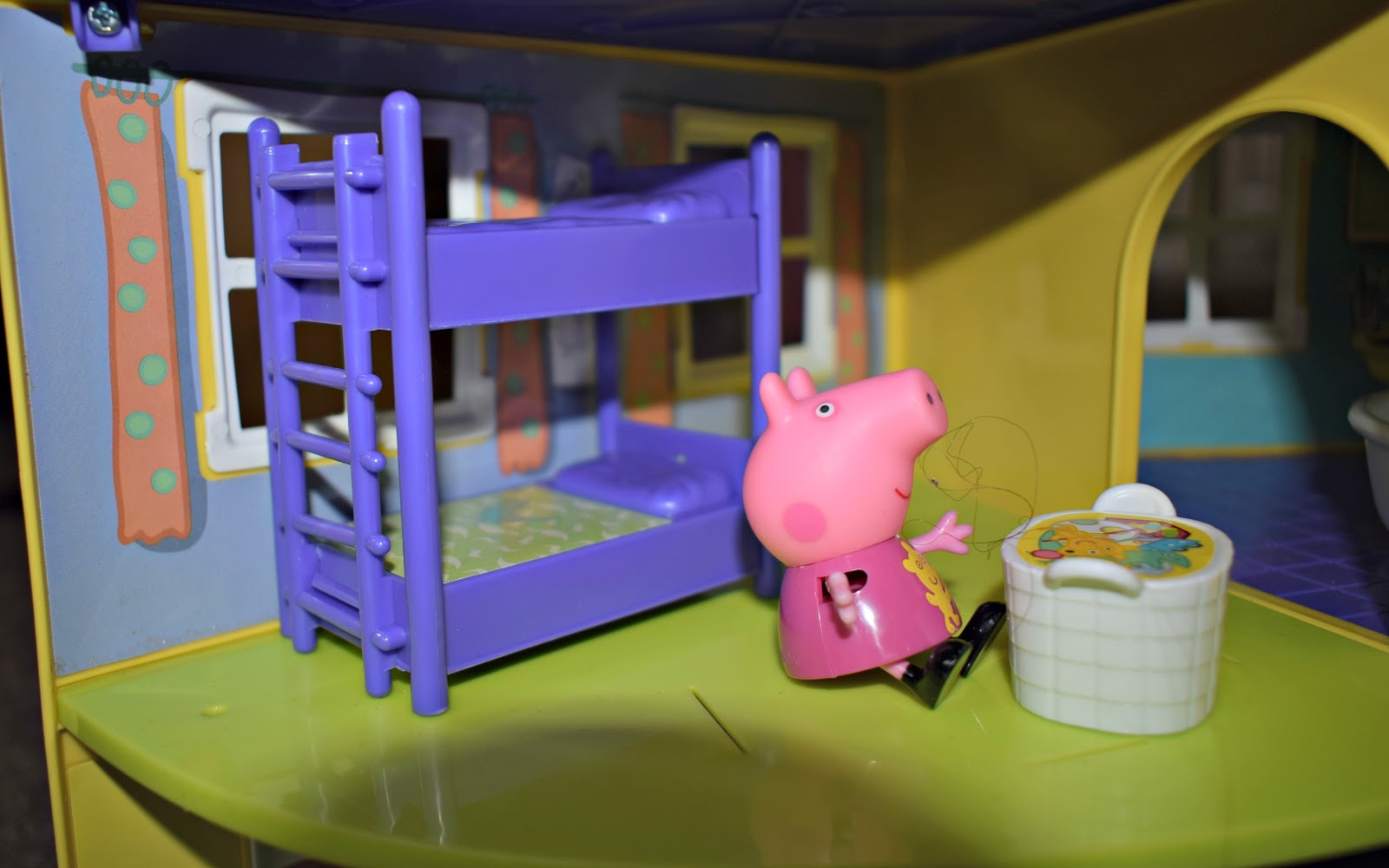 Tantrums To Smiles: Peppa Pig Family Home Playset **REVIEW**