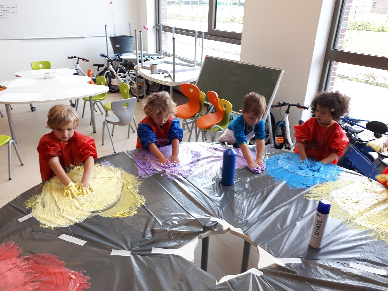 Schrijfdans: Schrijfdans Zandbergje 2de kleuterklas