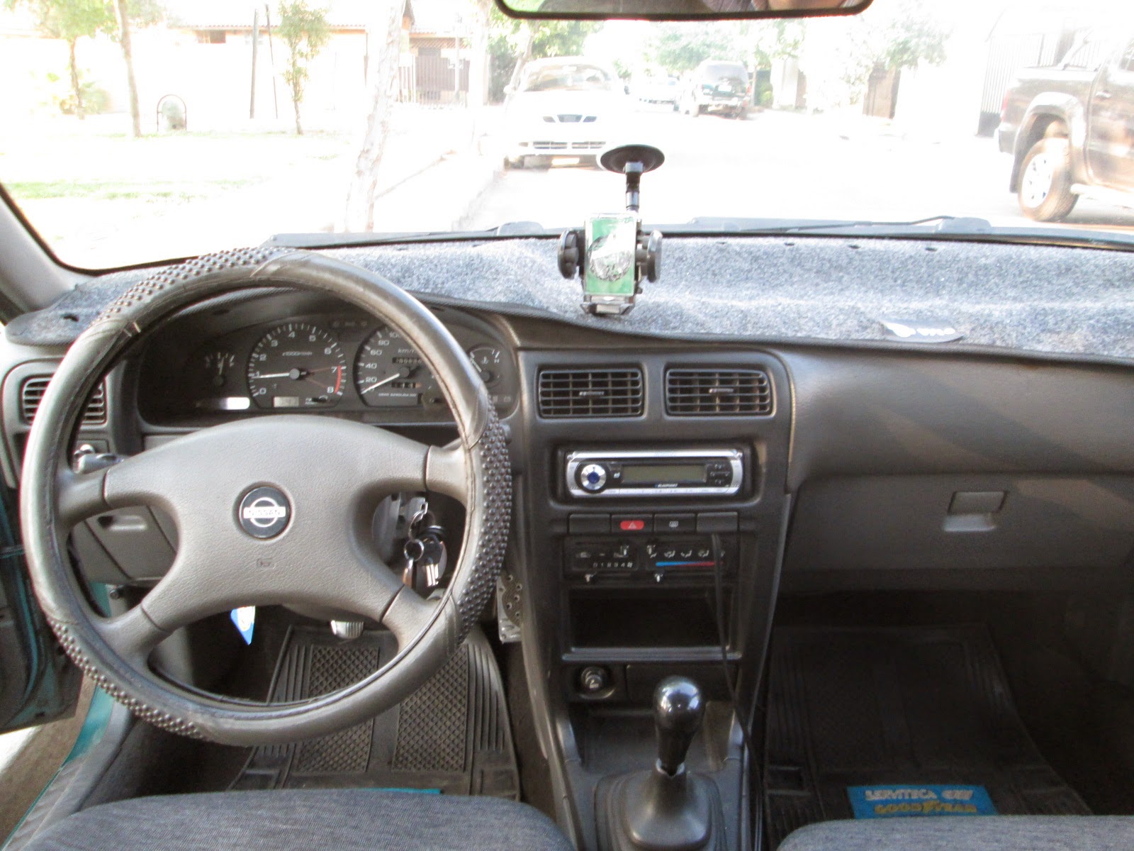 Test Drive Chile: Nissan Sentra V16 1.6 Ex Saloon (Look Super Saloon ...