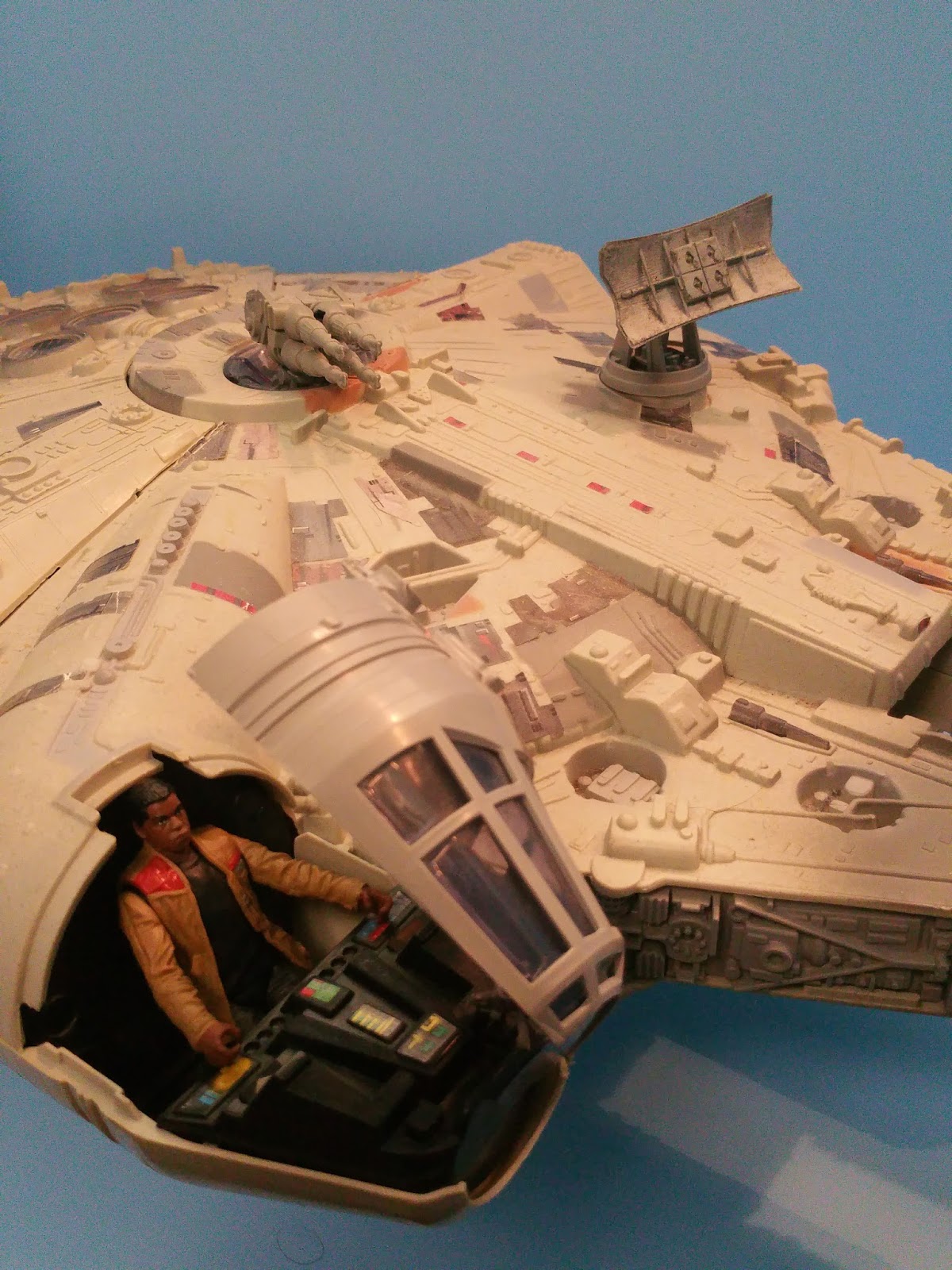 Customs for the Kid: Star Wars: Power of the Force - Millennium Falcon ...