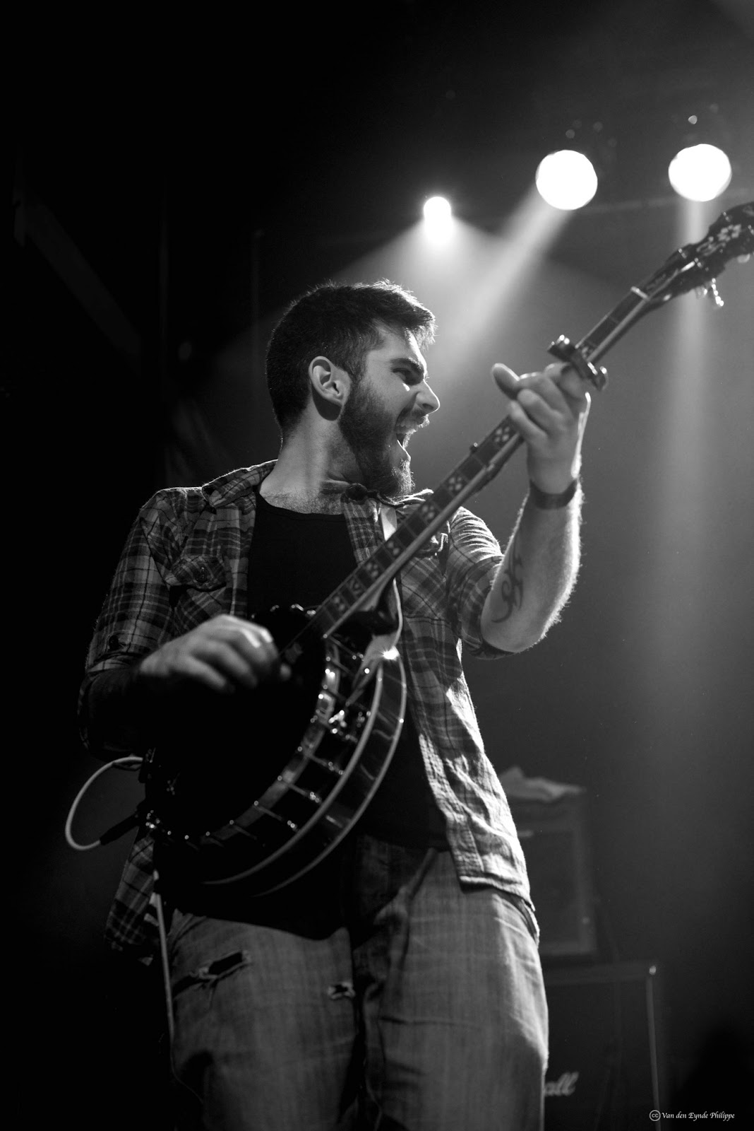 VdE Tribulations: Aralunaires