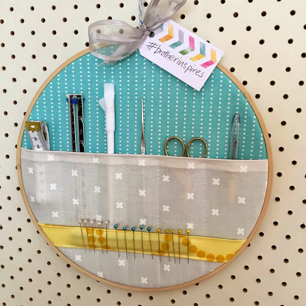 Embroidery Hoop Storage Pockets - Tutorial | Sew Delicious | Bloglovin’