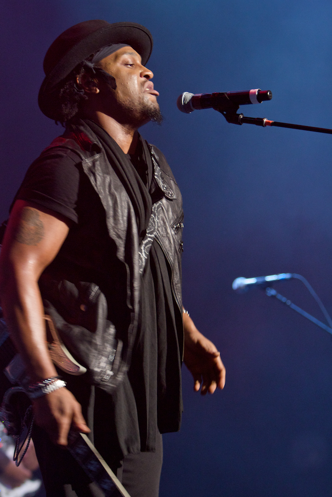 Derek Brad Photography: D'Angelo