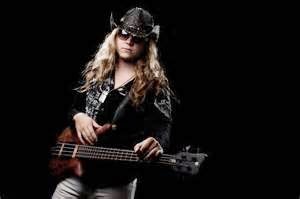 樂團介紹：H.E.A.T 熱浪樂團(自譯) - 【Cannibal】