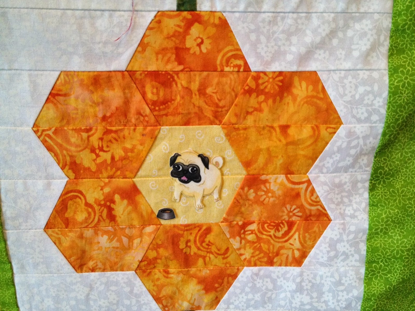 The HEXIE Blog: Show and Share: Hexie Pug Quilt!