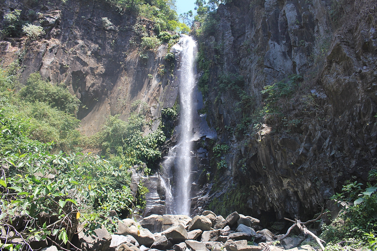Bataan | Trail to Ambon-Ambon Falls - Nomadic Experiences