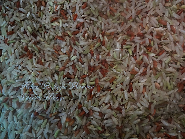 Kebun Bahagia Bersama: Beras fresh harvest 2016 dari daerah Kiulu