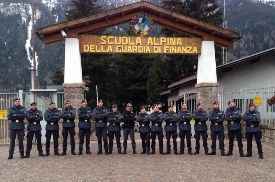 SI VIS PACEM, PARA BELLUM: Il Reparto speciale di Soccorso alpino della ...