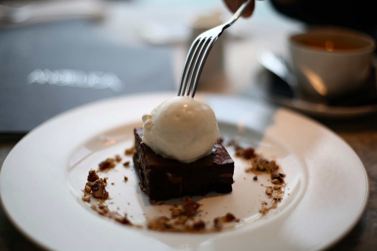 Emtalks: The Best Date Location: Angelica Bar & Restaurant Rooftop ...