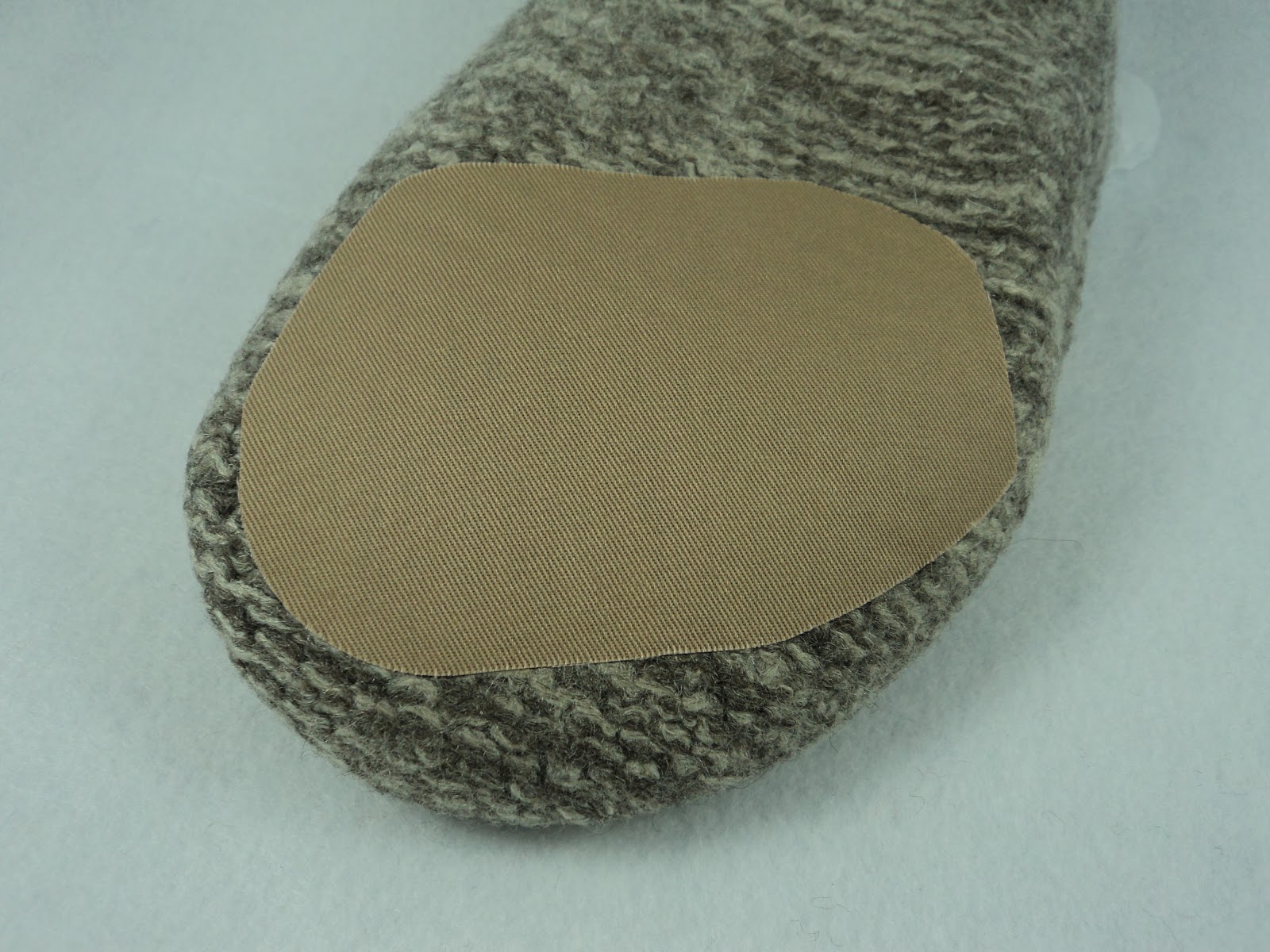 moniqueraedesigns: Slipper Repair Idea for Holes in Soles