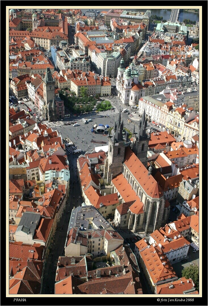 FLyFOTO letecká fotografie a video: Praha