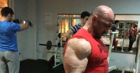 world bodybuilders pictures: Azeri bodybuilder Vugar Verdiyev