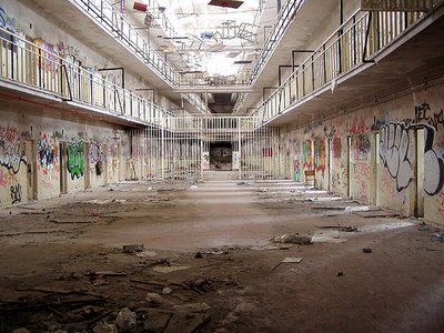 THOUGHTS ON ARCHITECTURE AND URBANISM: About prisons: From The House of ...