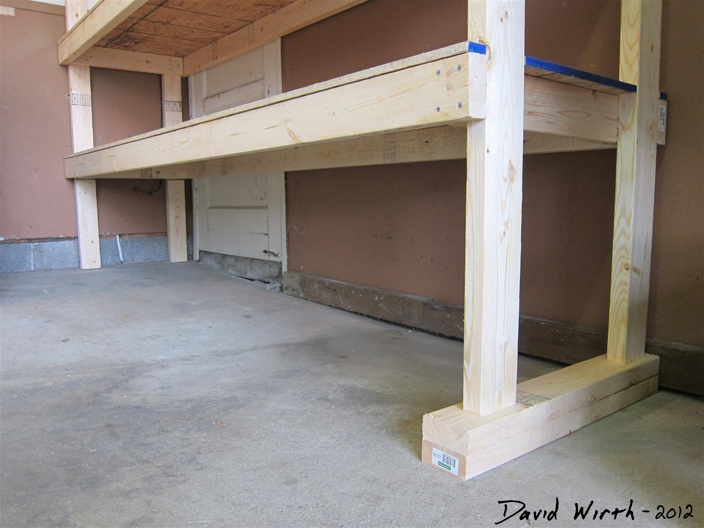 Info Free garage shelving plans
