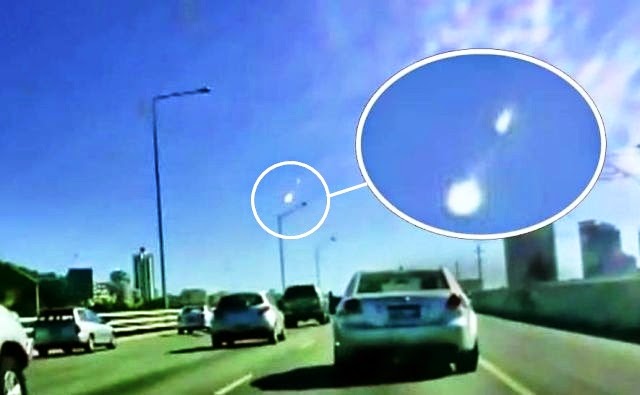 Really Fast Fireball Caught on Dashcam In North Perth, Australia