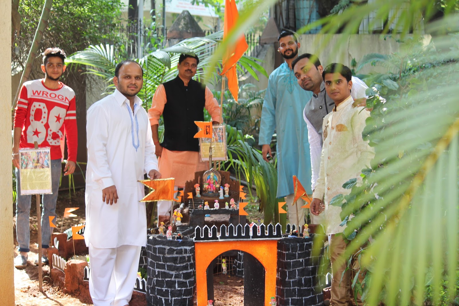 Diwali Killa (Fort) 2016, Killa Making Competition in Thane, Mumbai ...