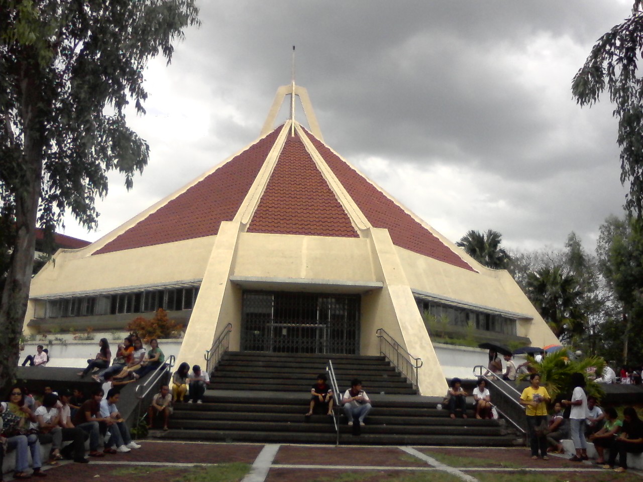 A Visit to Polytechnic University of the Philippines |Filipino Sojourner