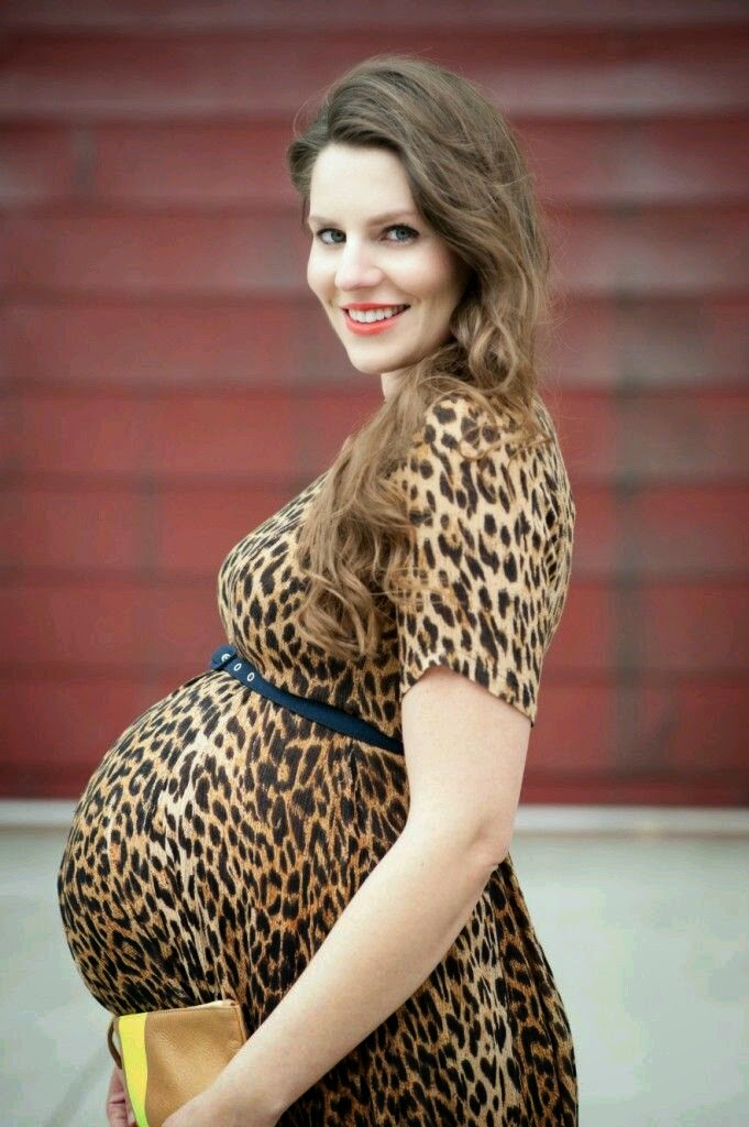 THE HOT SPOT: Maternity Style: How To Style That Bump