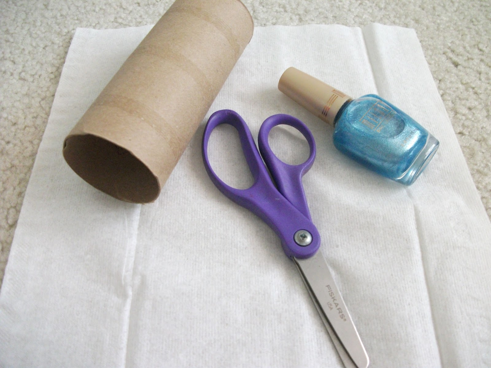 Wrapping Paper Tip! - The Trendy Chick