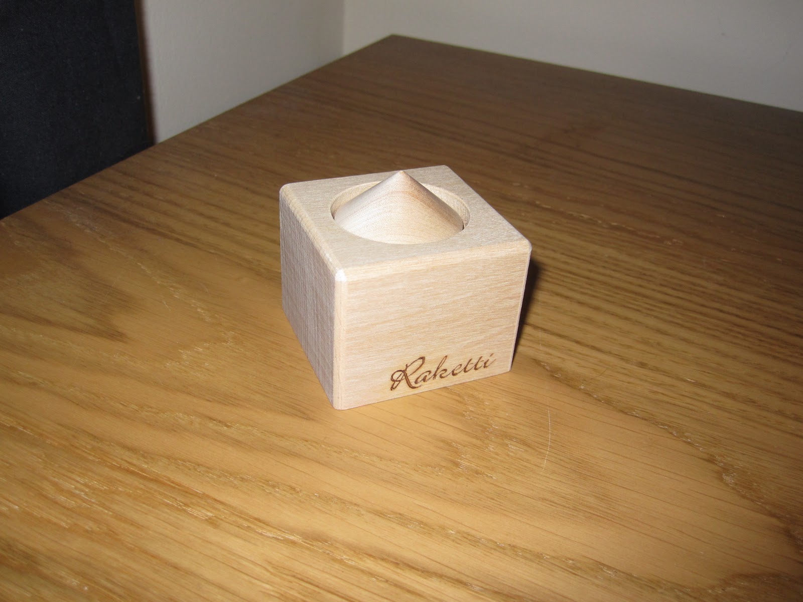 Puzzle Paradox: Raketti (The Rocket)