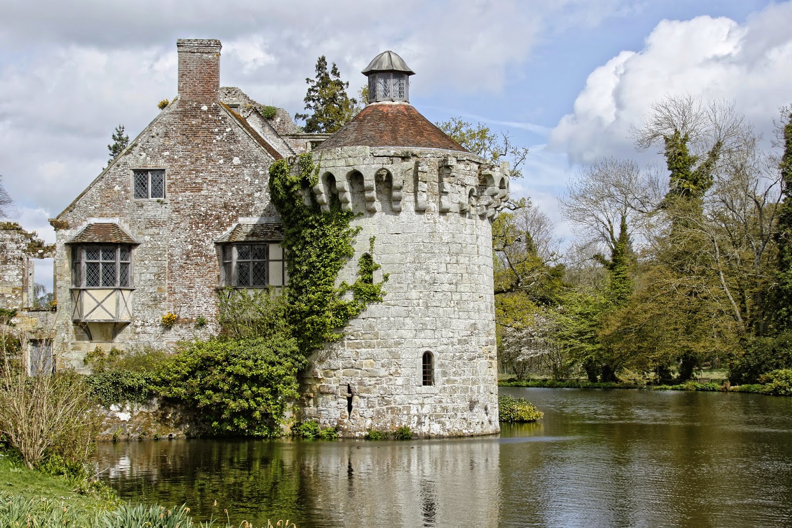 John Gilham Photography: Scotney Castle - National Trust